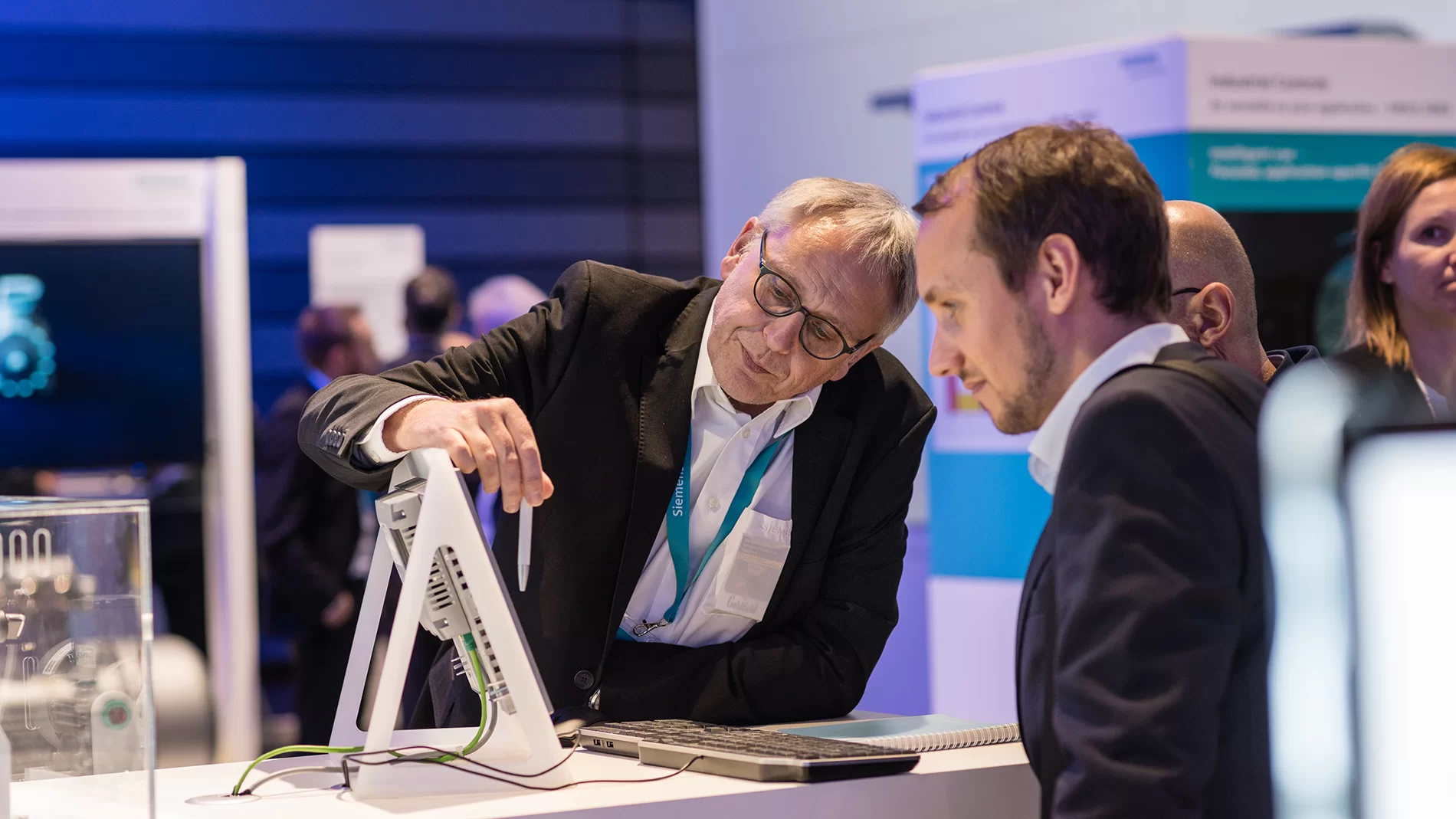 Profile of the SPS - SPS - Mesago